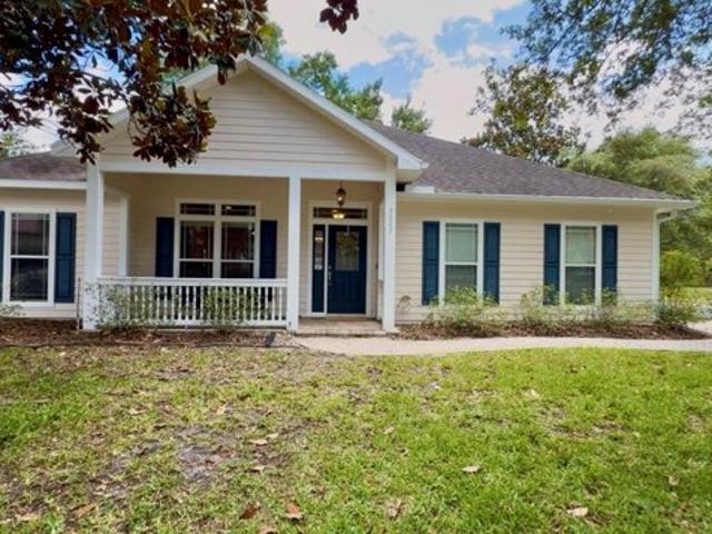 9047 SW 76th Ave, Gainesville, FL 32608