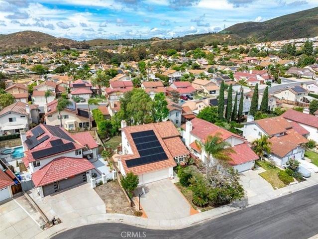 9048 Meadowrun Pl, San Diego, CA 92129