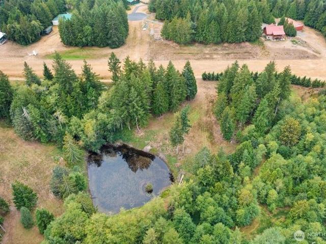 9048 NW Holly Rd, Bremerton, WA 98312