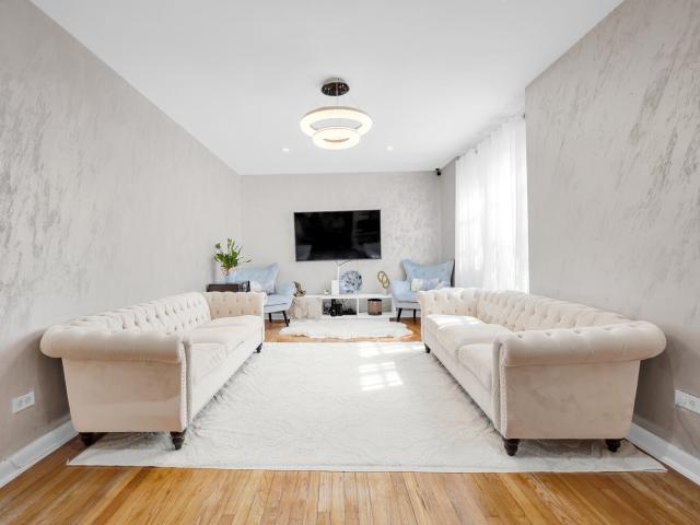 9040 Fort Hamilton Parkway, Brooklyn, NY