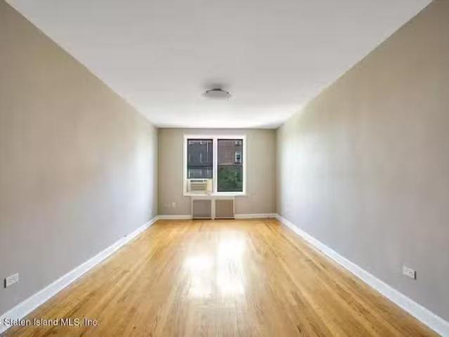 9040 Fort Hamilton Parkway, I4, Brooklyn, NY 11209
