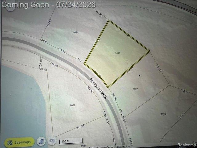 9041 Mirage Lake Dr, York Township, MI 48160