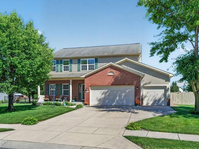 9041 N River Chase Ln, McCordsville, IN 46055