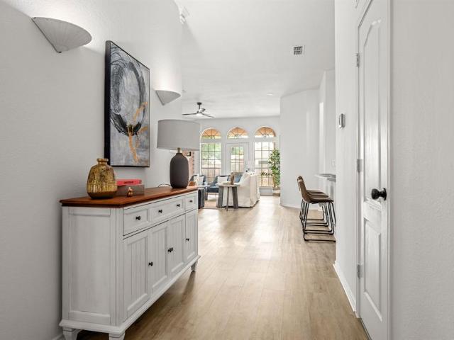 9041 San Joaquin Trail