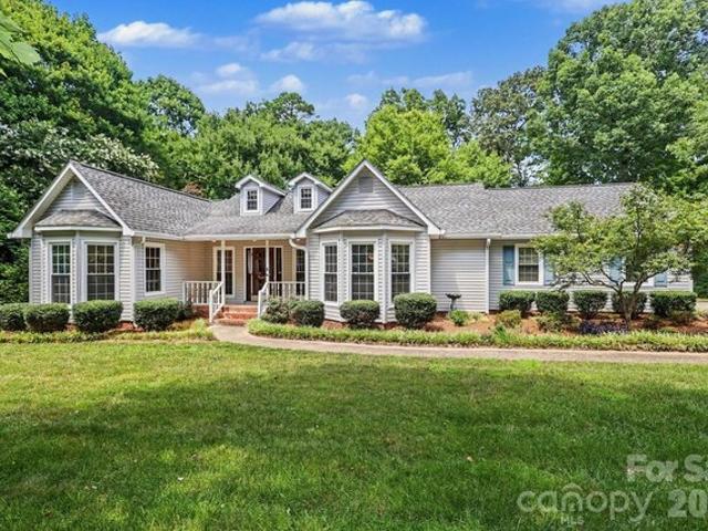 9043 Birch Ct, Indian Trail, NC 28079