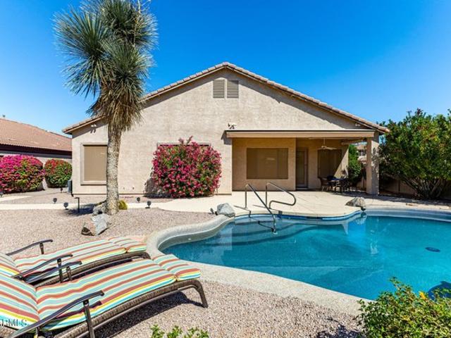 9043 E Hobart St, Mesa, AZ 85207