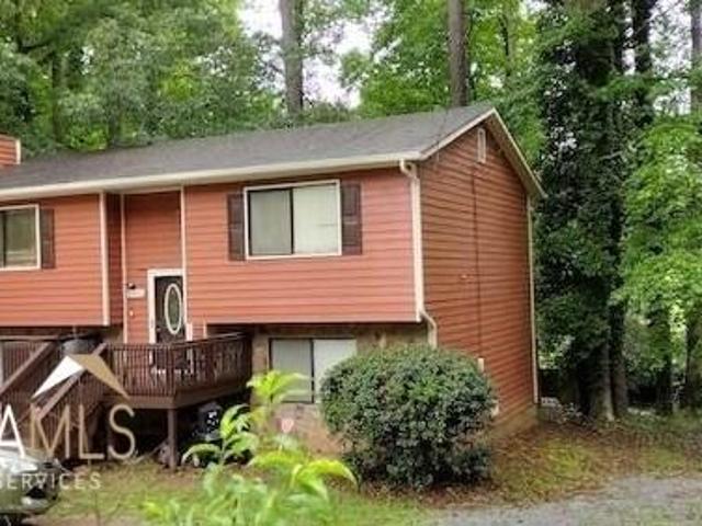 9043 Raven Dr, Jonesboro, GA 30238