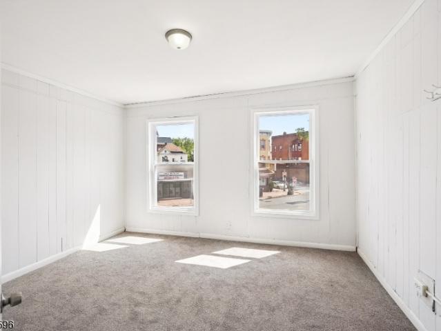 904 2nd Ave, Unit 2, Elizabeth, NJ 07201 | MLS #4017