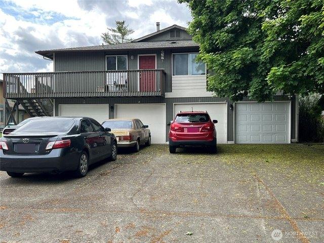 904 31st St NE, Auburn, WA 98002