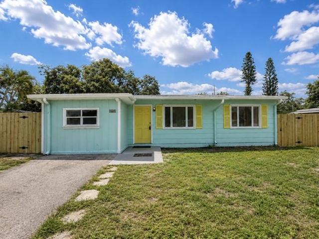 904 67th St S, Saint Petersburg, FL 33707