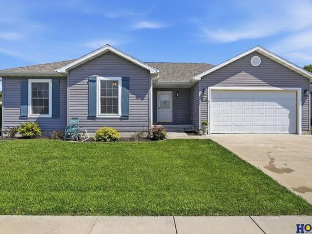 904 6th St, Milford, NE 68405