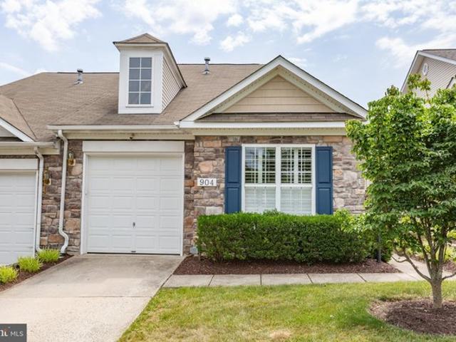 904 Cadmus Dr, Fredericksburg, VA 22401