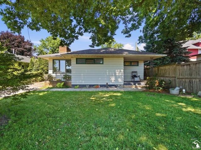 904 Custer St, Monroe, MI 48161