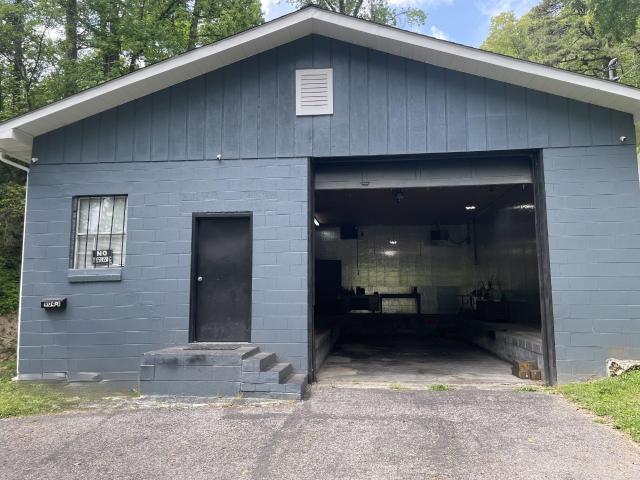 904 A E Cumberland Avenue
