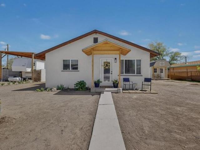904 Annette Ave, Socorro, NM 87801