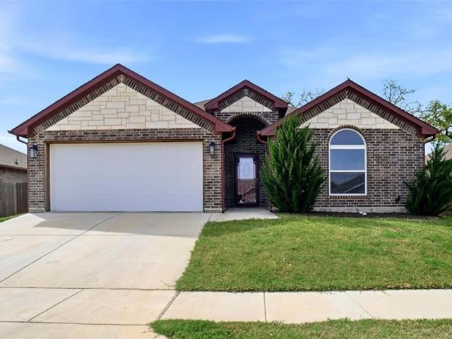 904 Avagail Ave, Springtown, TX 76082