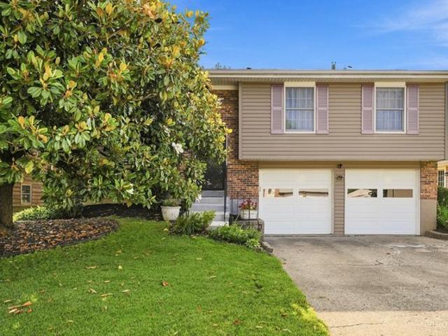 904 Beechmeadow Ln, Delhi Township, OH 45238