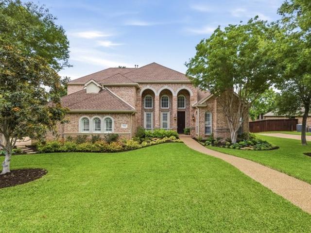 904 Briar Ridge Dr, Keller, TX 76248