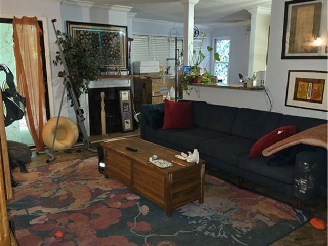 904 Garden Court