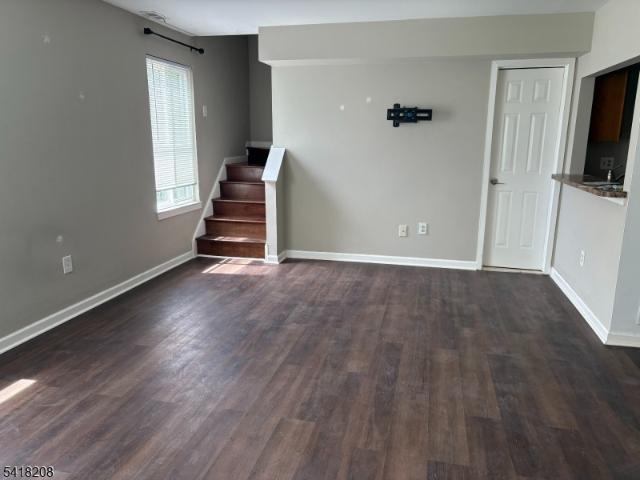 904 Gregorys Way