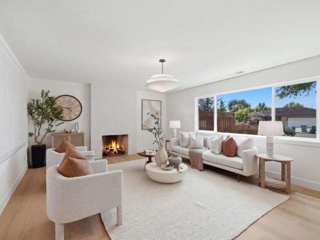 904 Del Monte Place