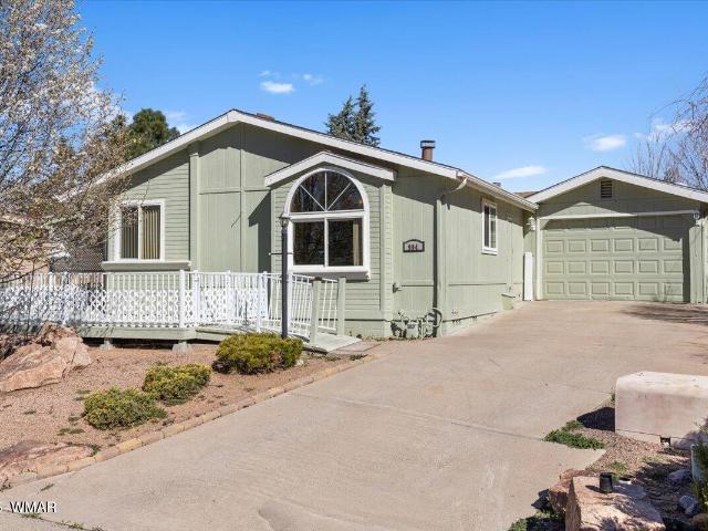 904 Driftwood Drive
