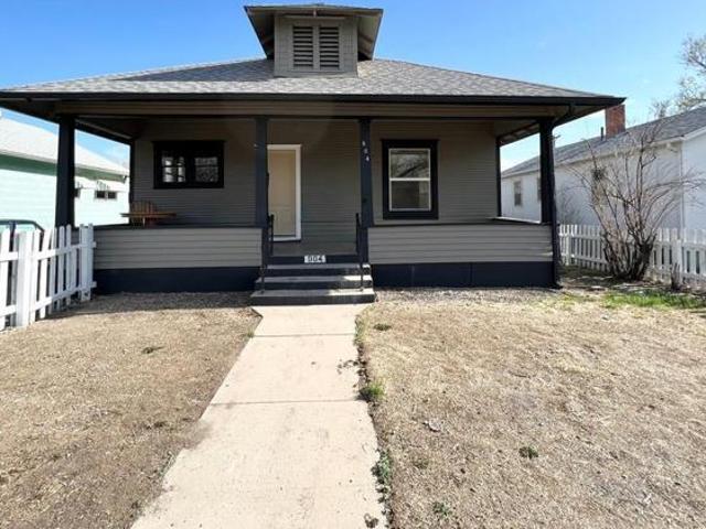 904 E 10th St, Pueblo, CO 81001