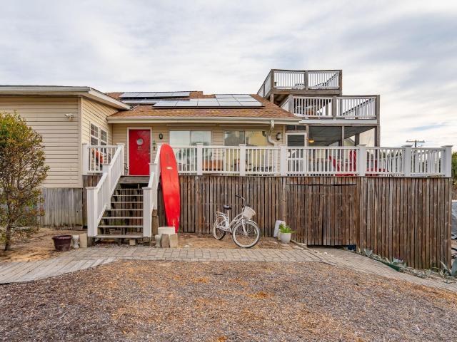 904 E Arctic Avenue
