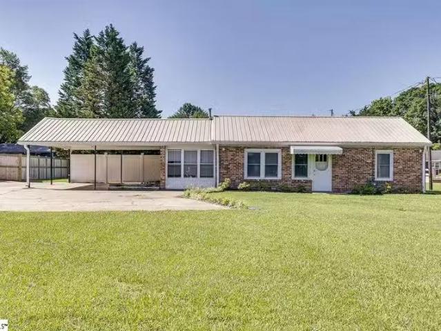 904 E Georgia Road, Simpsonville, SC 29681 644432891