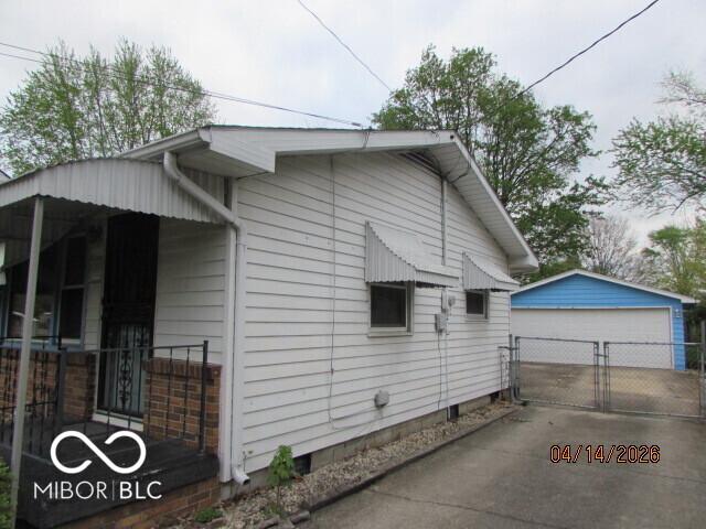 904 Ellenhurst Dr, Anderson, IN 46012 | MLS #22093 | Compass