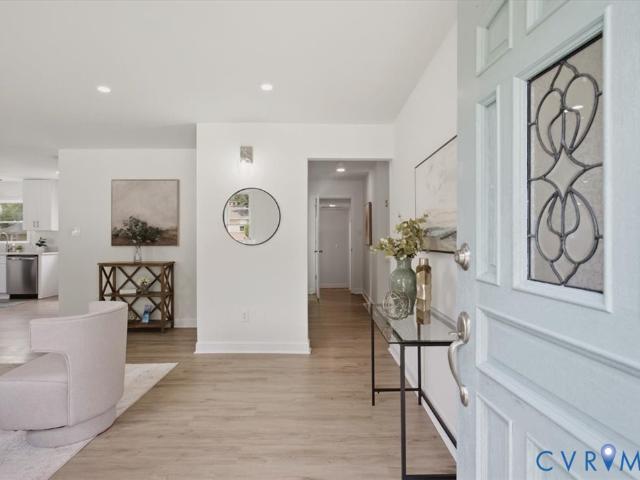 904 Faye Street