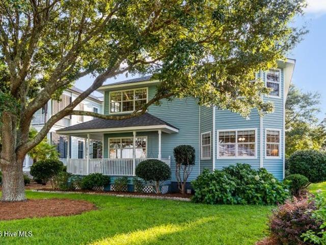 904 First Ave, Oriental, NC 28571