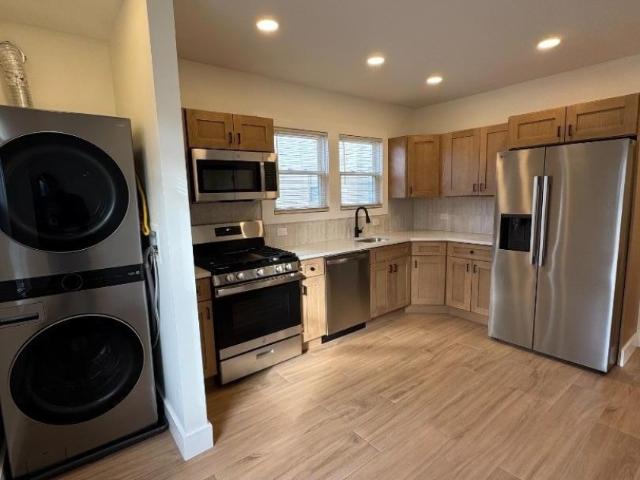 904 Kilsyth Rd # 1