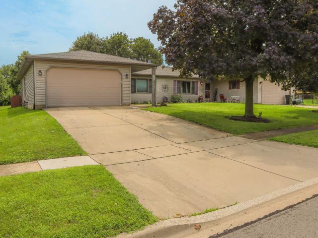 904 Harvest Trail # B