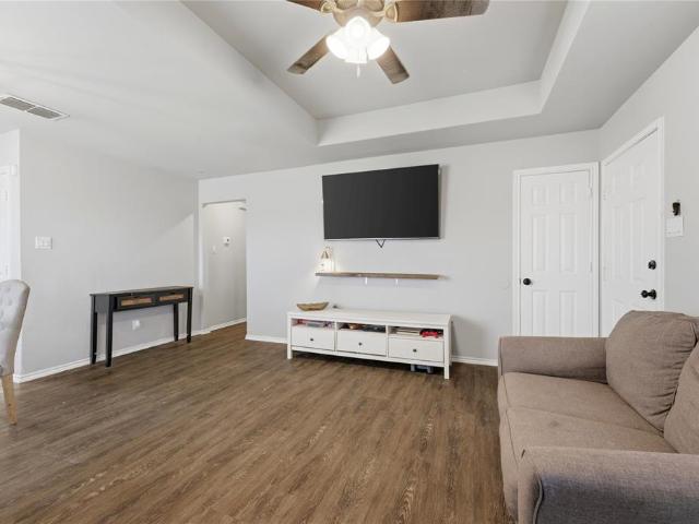 904 Overlook Drive
