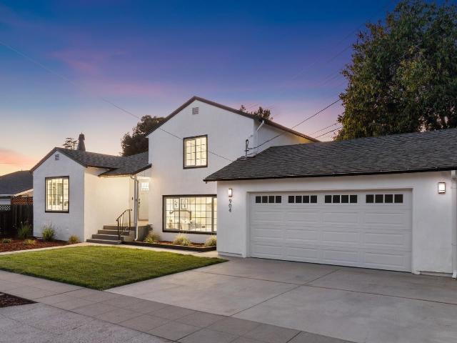 904 Larkspur Drive