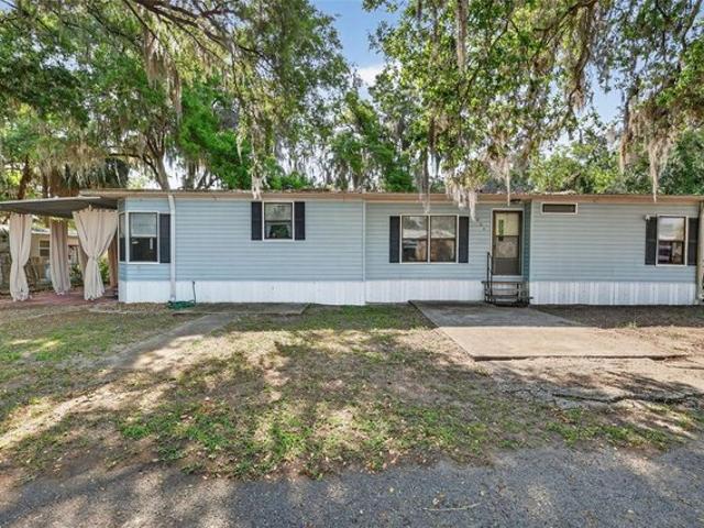 904 Maplewood St, Tavares, FL 32778
