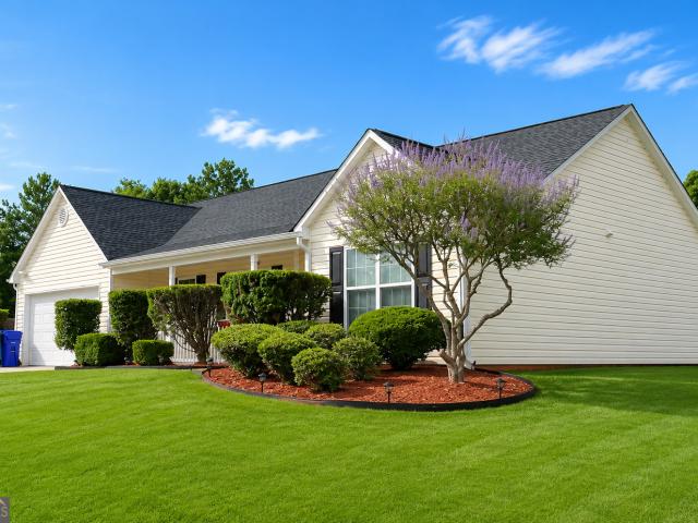 904 Meadow Walk Drive