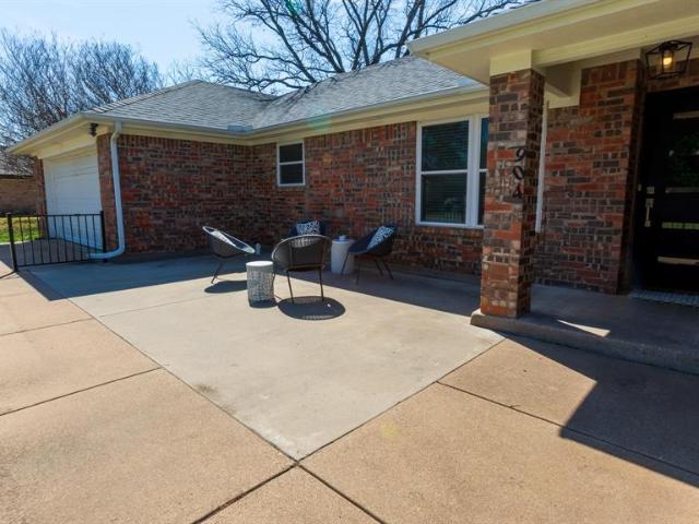 904 Meadowlark Ln, Granbury, TX 76048 | MLS #21201 | Compass