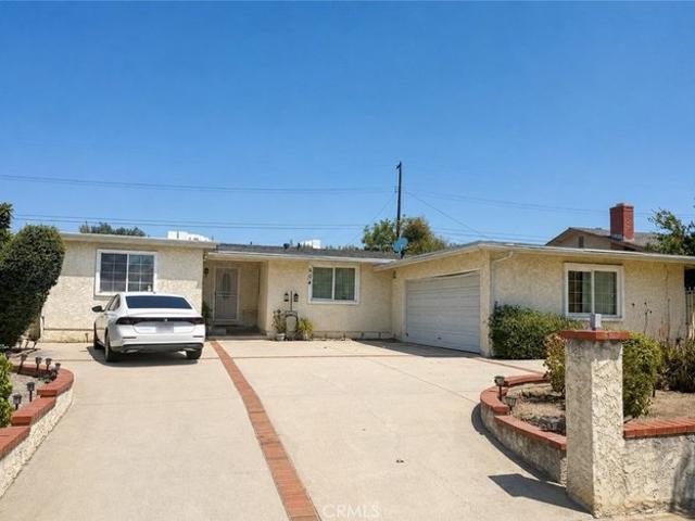 904 S Hollenbeck St, West Covina, CA 91791