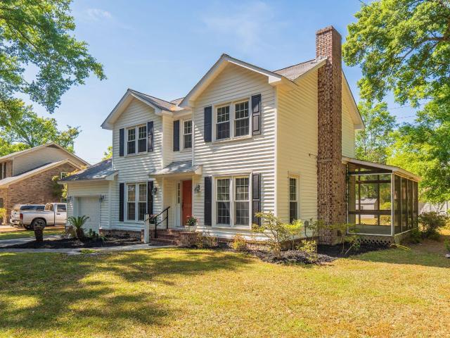 904 Stillwater Drive