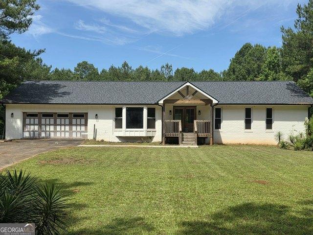 904 Sunset Dr, Locust Grove, GA 30248