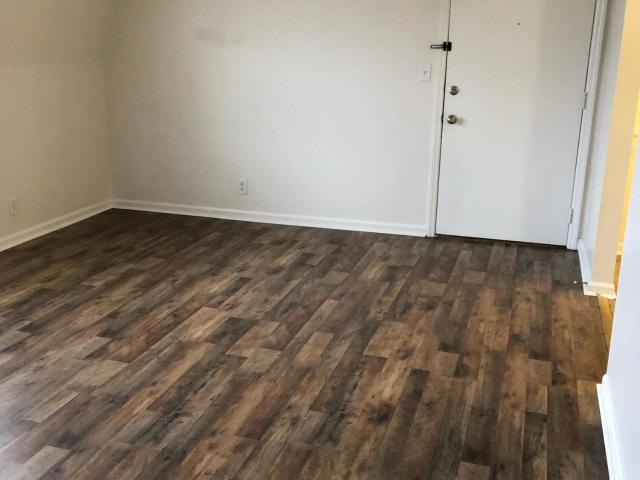 904 Plaza Drive # 9
