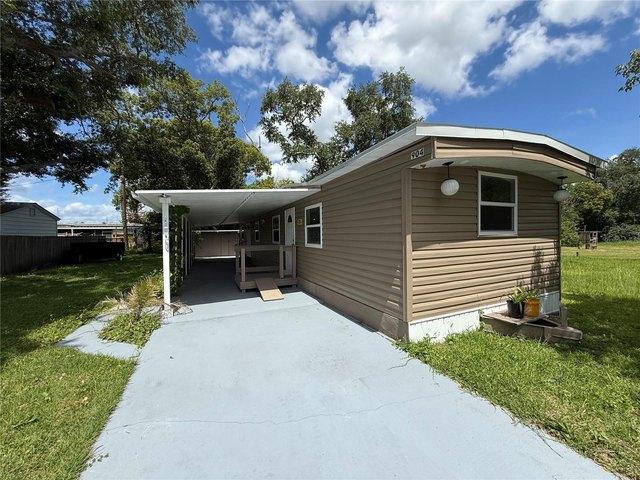 904 Robinson Ave, Saint Cloud, FL 34769