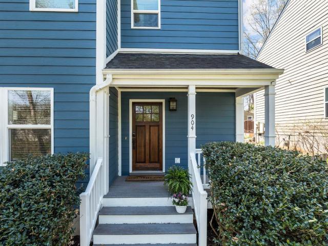 904 Rockland Ave, Charlottesville, VA 22902 | MLS #675483 | Compass
