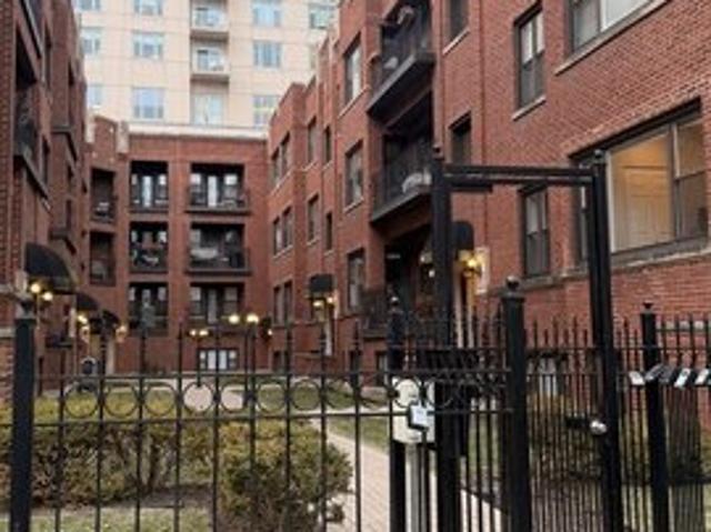 904 W Winona St Unit G, Chicago, IL 60640