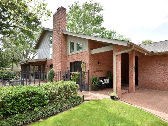 904 Winston Drive