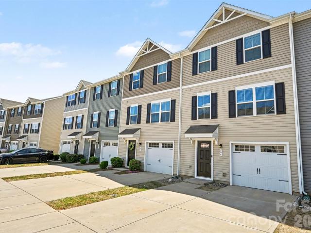 904 Taybyn Road