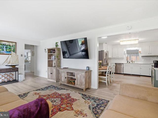 904 Talisman Lane