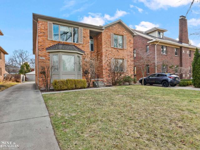 904 Trombley Road